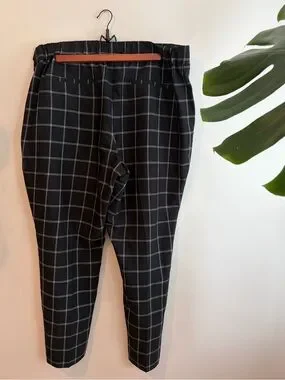 Reitmans | Pants & Jumpsuits | Reitmans Black And White Windowpane ...